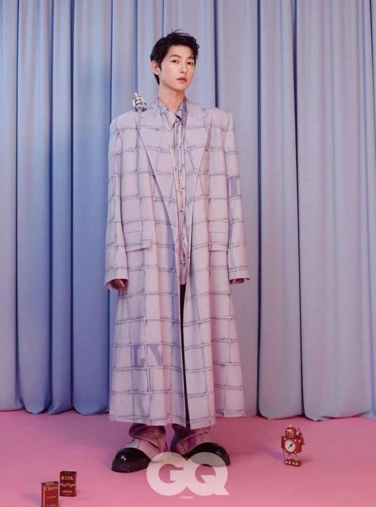Lee Jong Suk termina su asociación con HighZium Studio