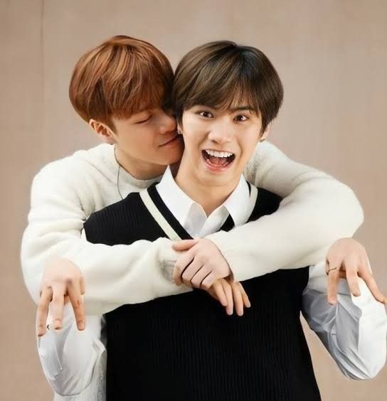 Rocky, ex-miembro de ASTRO, habla por primera vez sobre Moonbin y sus ...