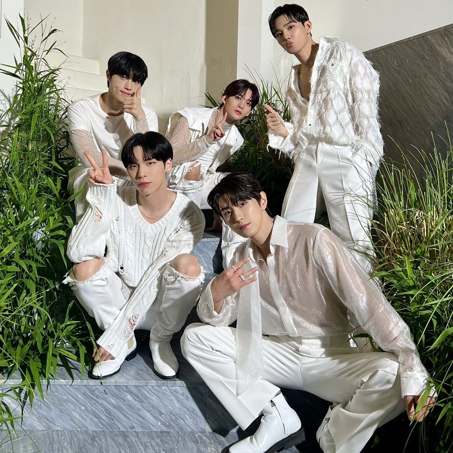 CIX anuncia su comeback en 15 idiomas distintos y abre debate sobre uso ...