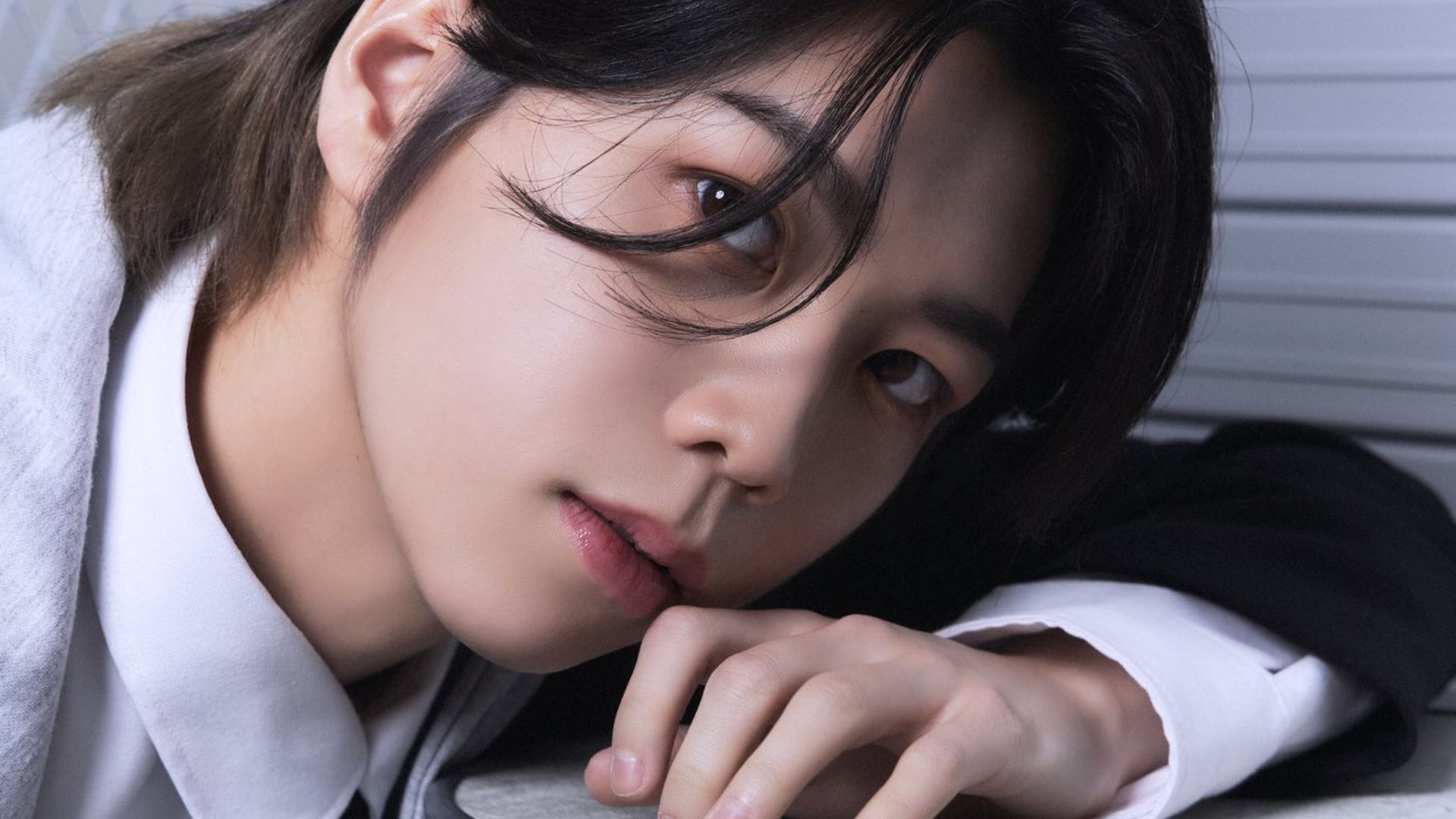 Nature Space anuncia la salida de Wonjin del grupo VI'ENX