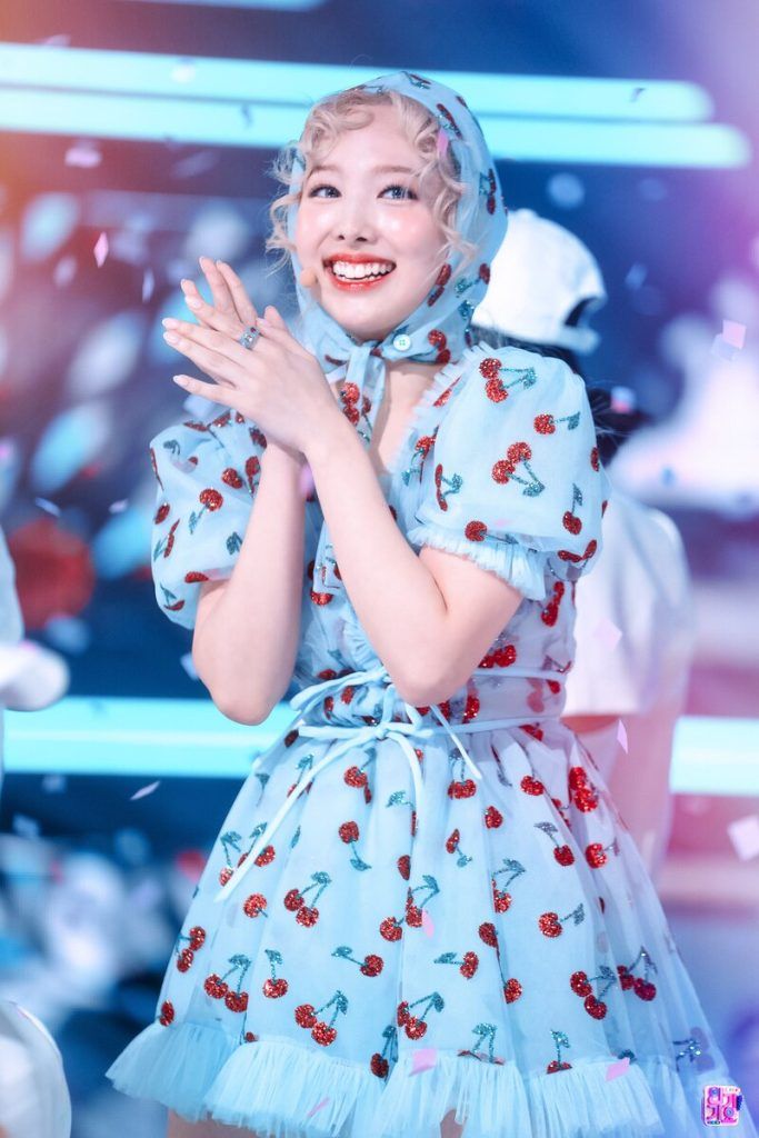 Se confirma la fecha del regreso de Nayeon de TWICE en solitario