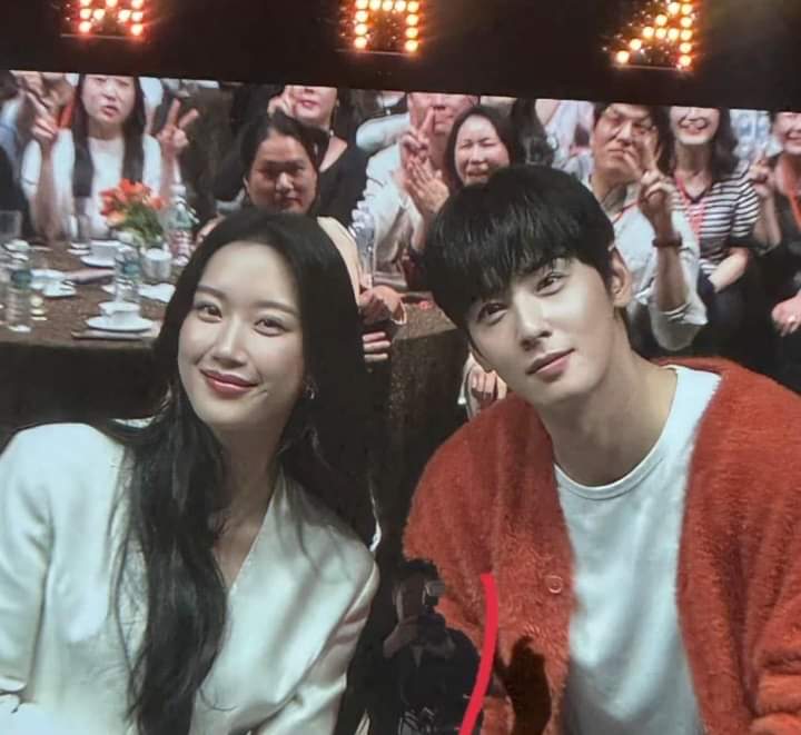 Cha Eun Woo y Moon Ga Young de "True Beauty" sorprenden con su química en reciente evento