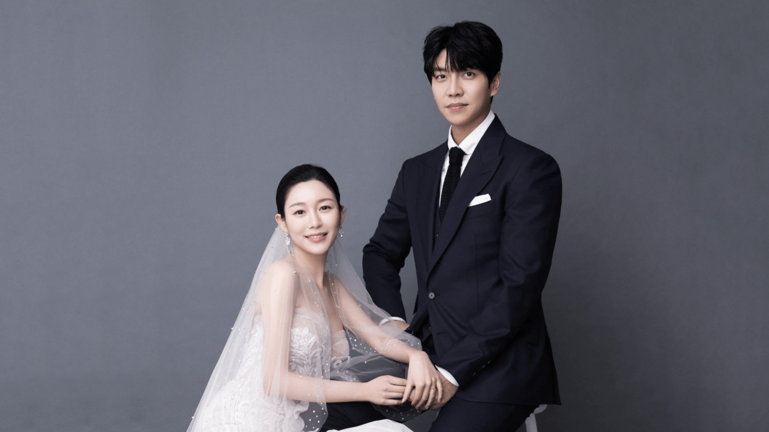 Lee Seung Gi y Lee Da In comparten fotos de su hija en su cumpleaños