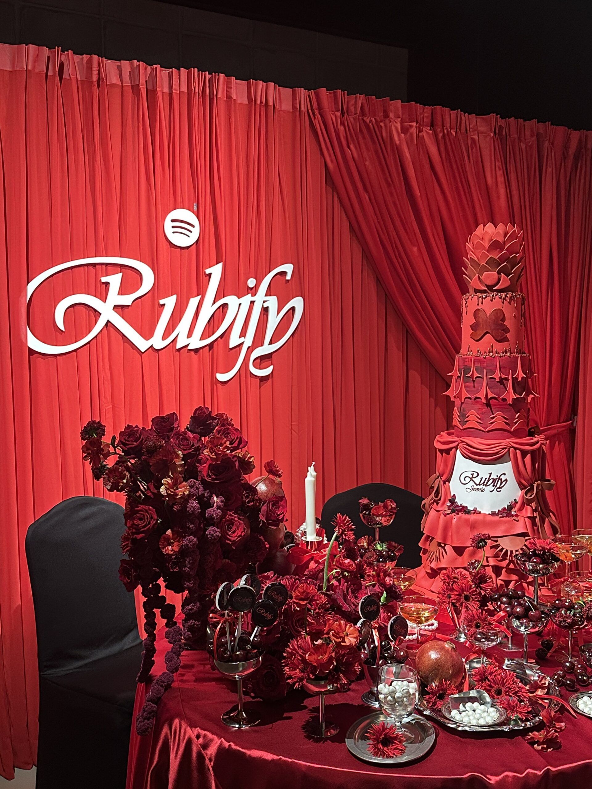 Jennie incluye tres países de Latinoamérica en listening party de su ...